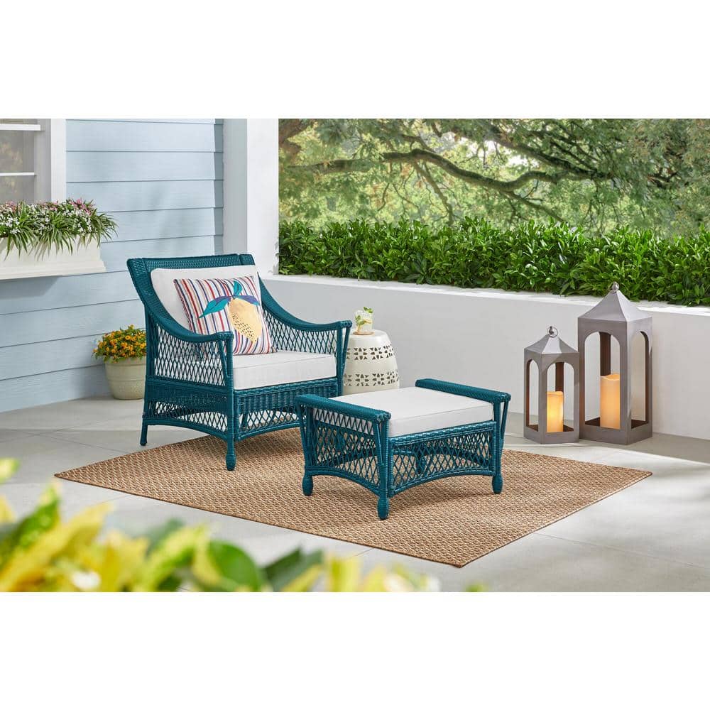 Hampton bay patio chairs with ottoman store