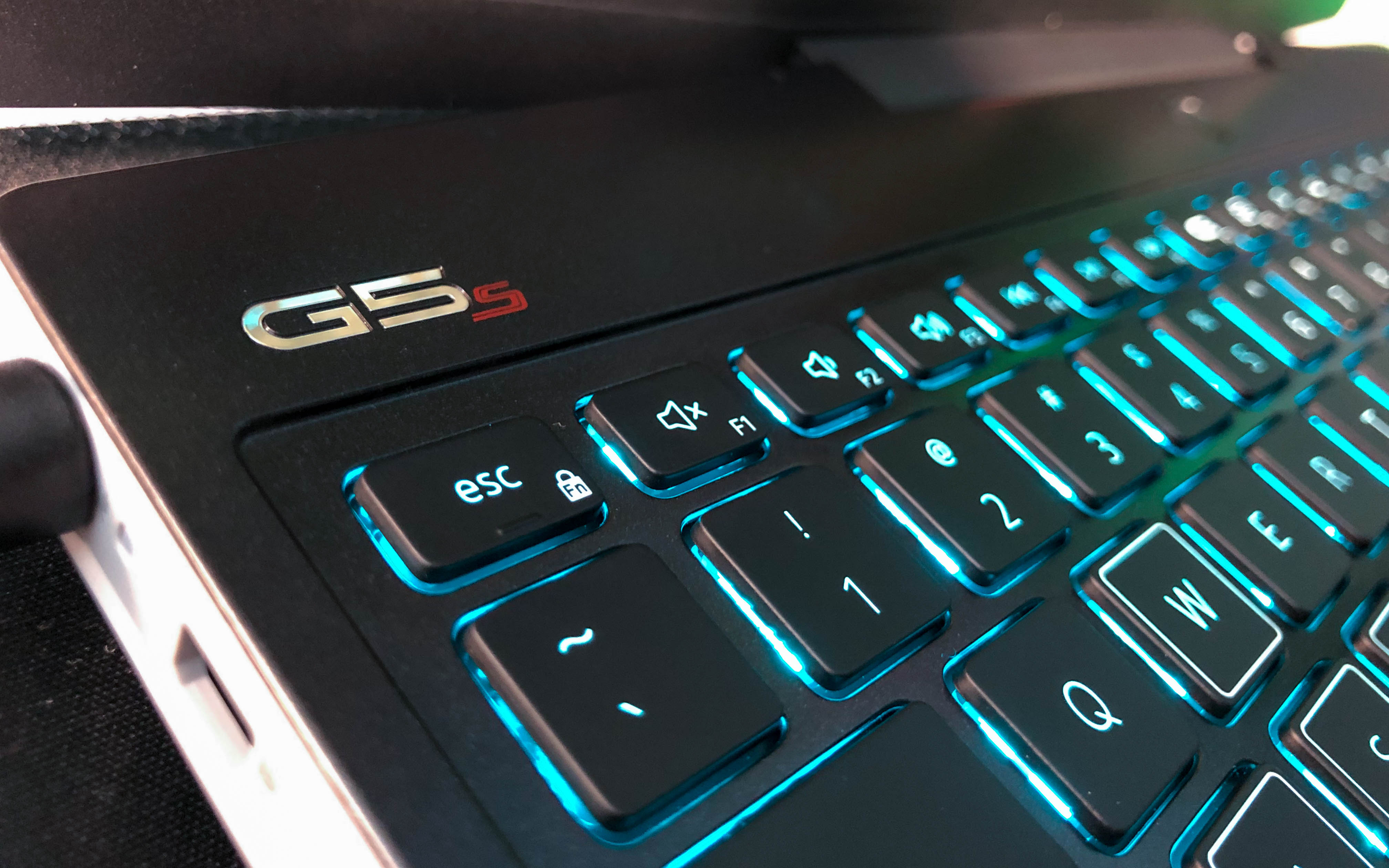 Change keyboard backlight color dell laptop - giftsmasa Change keyboard backlight color dell laptop - giftsmasa